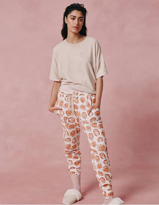 Women's Pyjamas - Cotton, Satin, Silk, Flannel PJs & More