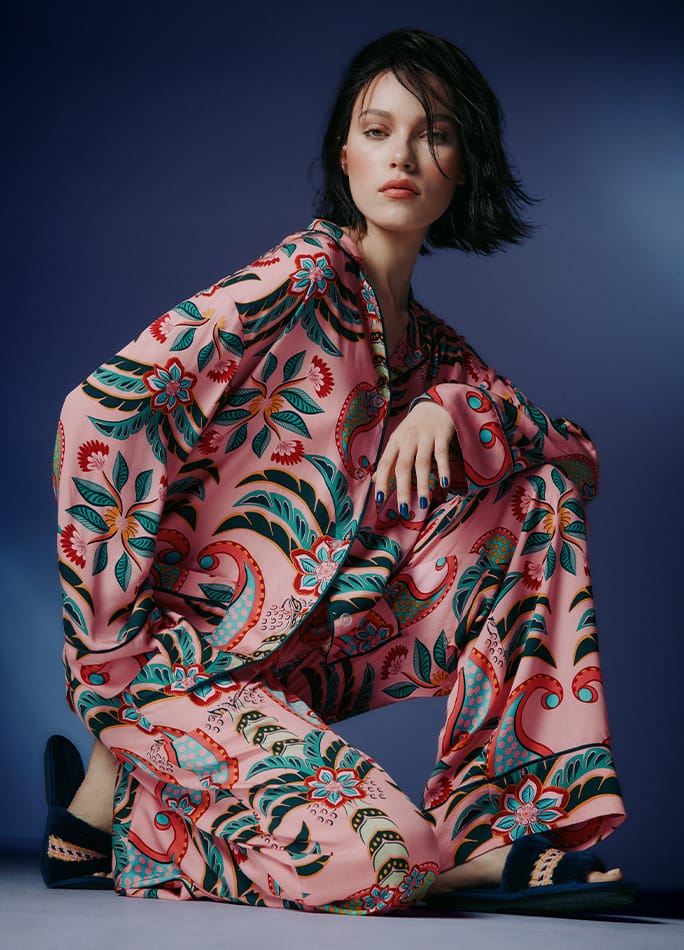 Lights On, Lights Out | Peter Alexander