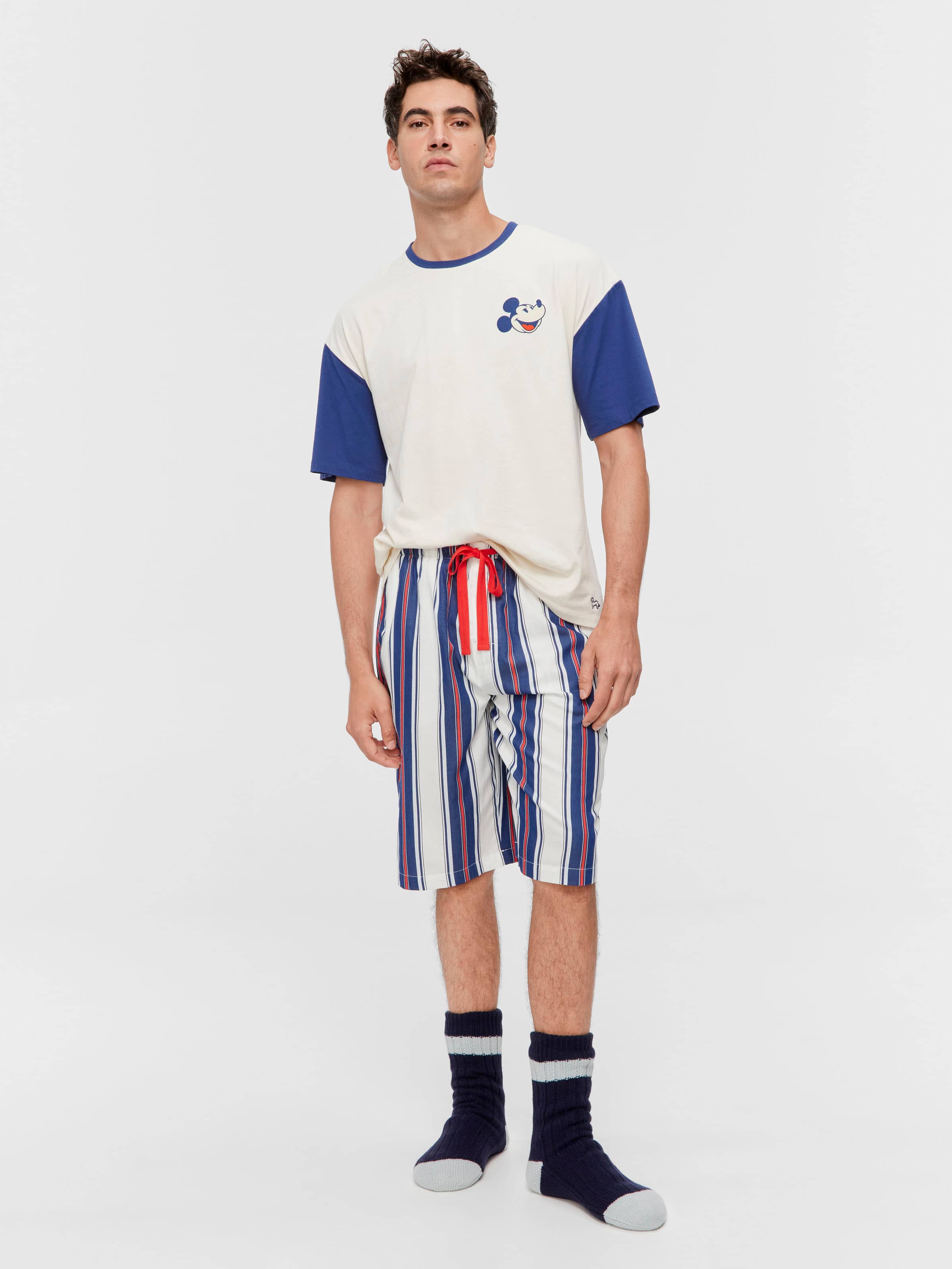 Comfy Classics | Peter Alexander